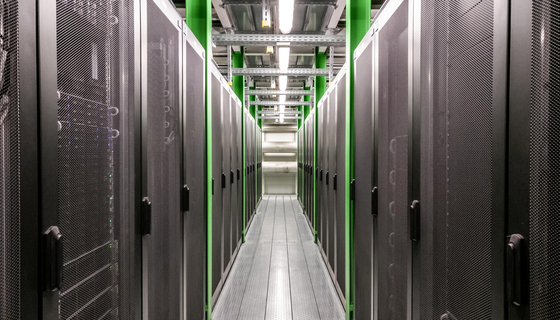 Expert Guide to Data Center Cleaning | Yalla Fix It