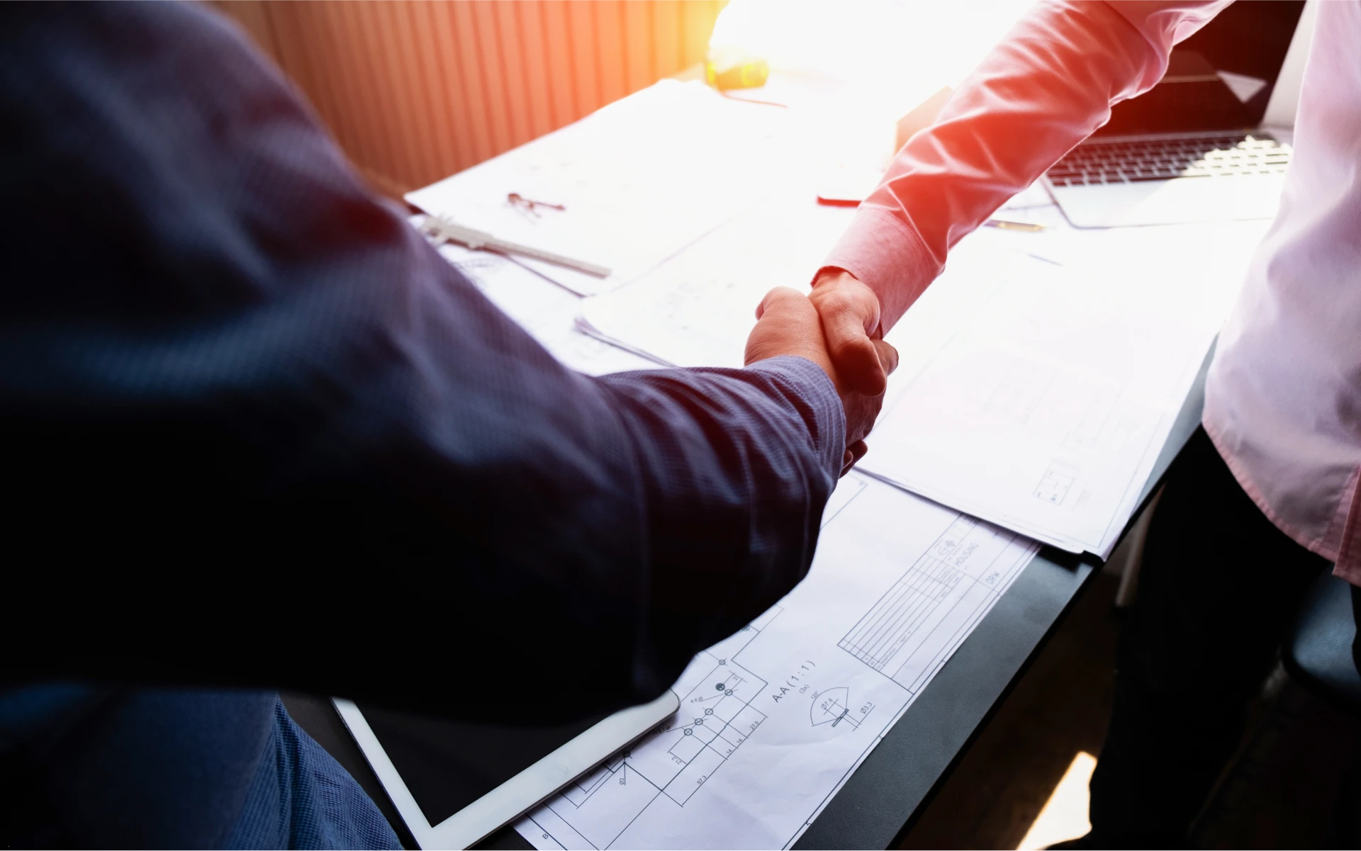 Choosing the Right Commercial AMC Provider in Dubai | Yalla Fix It